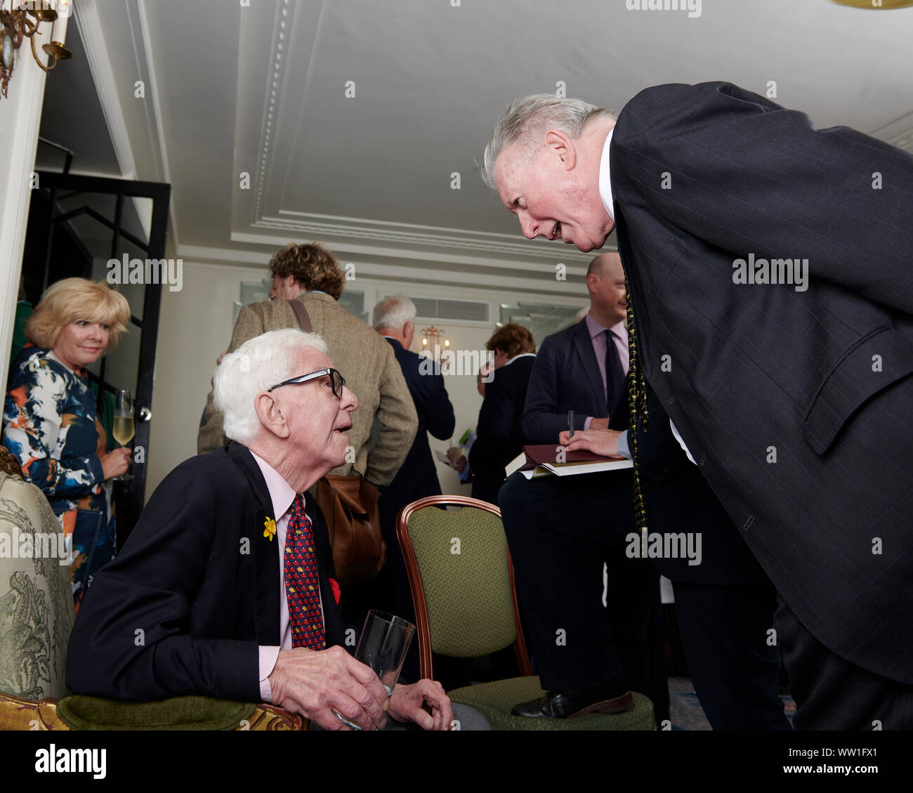 John cryer hi-res stock photography and images - Alamy