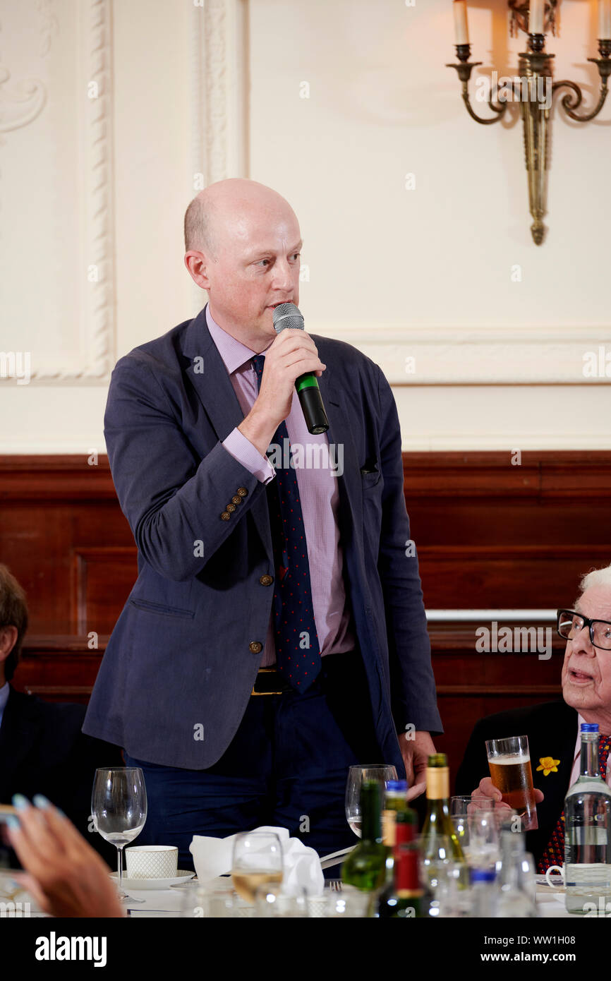 Harry Mount at The Oldie Literary Lunch 10/09/19 Stock Photo - Alamy