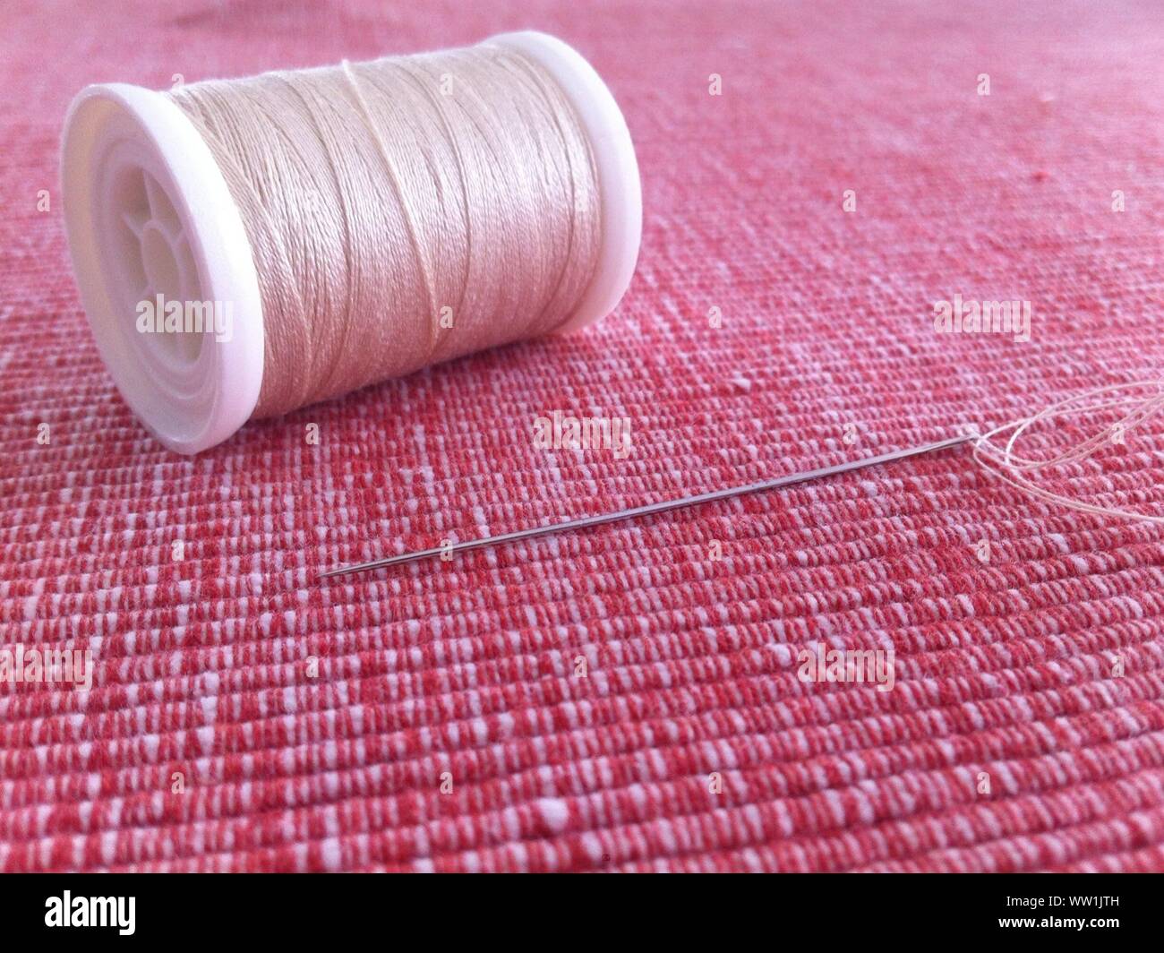 Spool of thread hi-res stock photography and images - Alamy