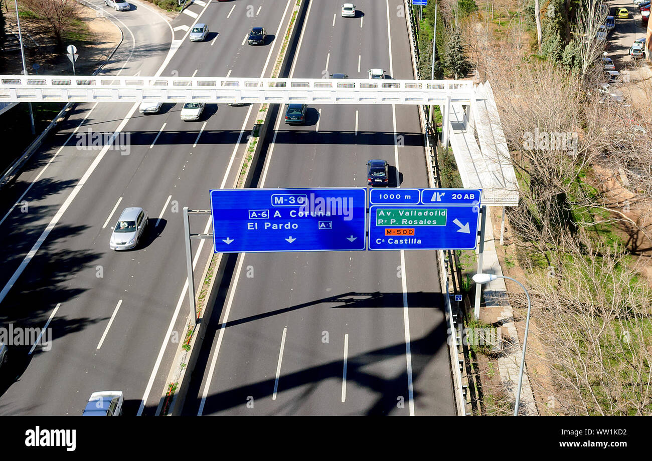 Multiple angle view hi-res stock photography and images - Alamy