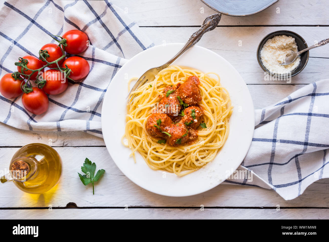 Delicious spaghetti pasta with meatballs in tomato sauce Stock Photo ...