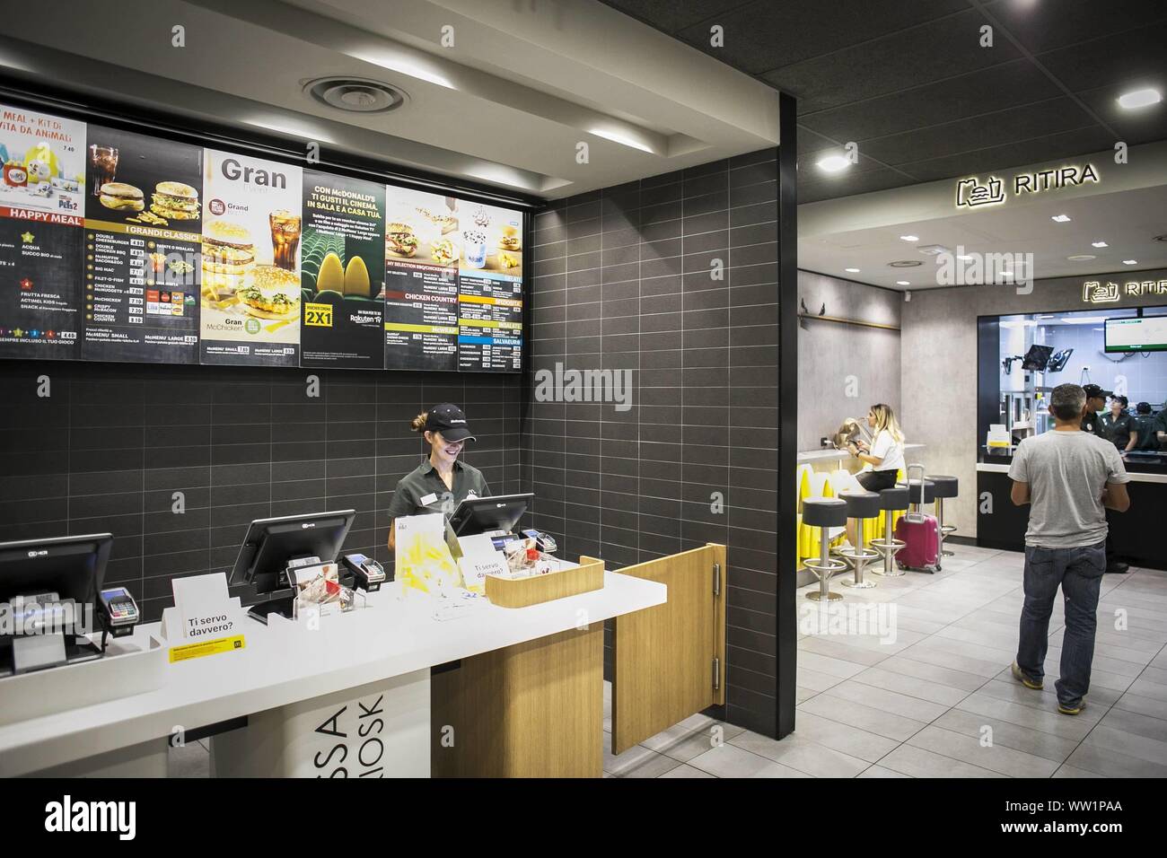 Chips de mcdonalds hi-res stock photography and images - Alamy