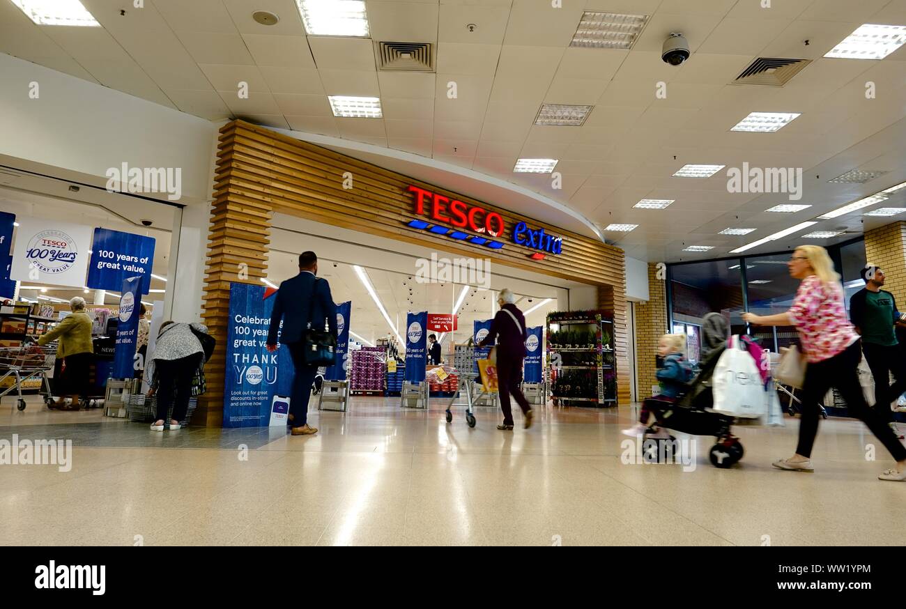 Tesco Entrance High Resolution Stock Photography and Images - Alamy