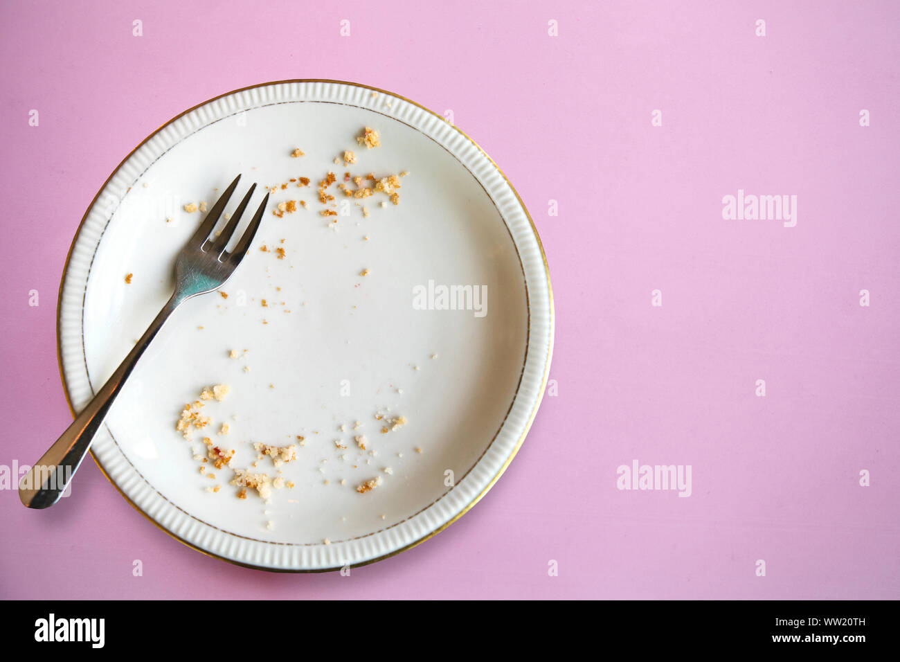 Empty plate with crumbs hi-res stock photography and images - Alamy