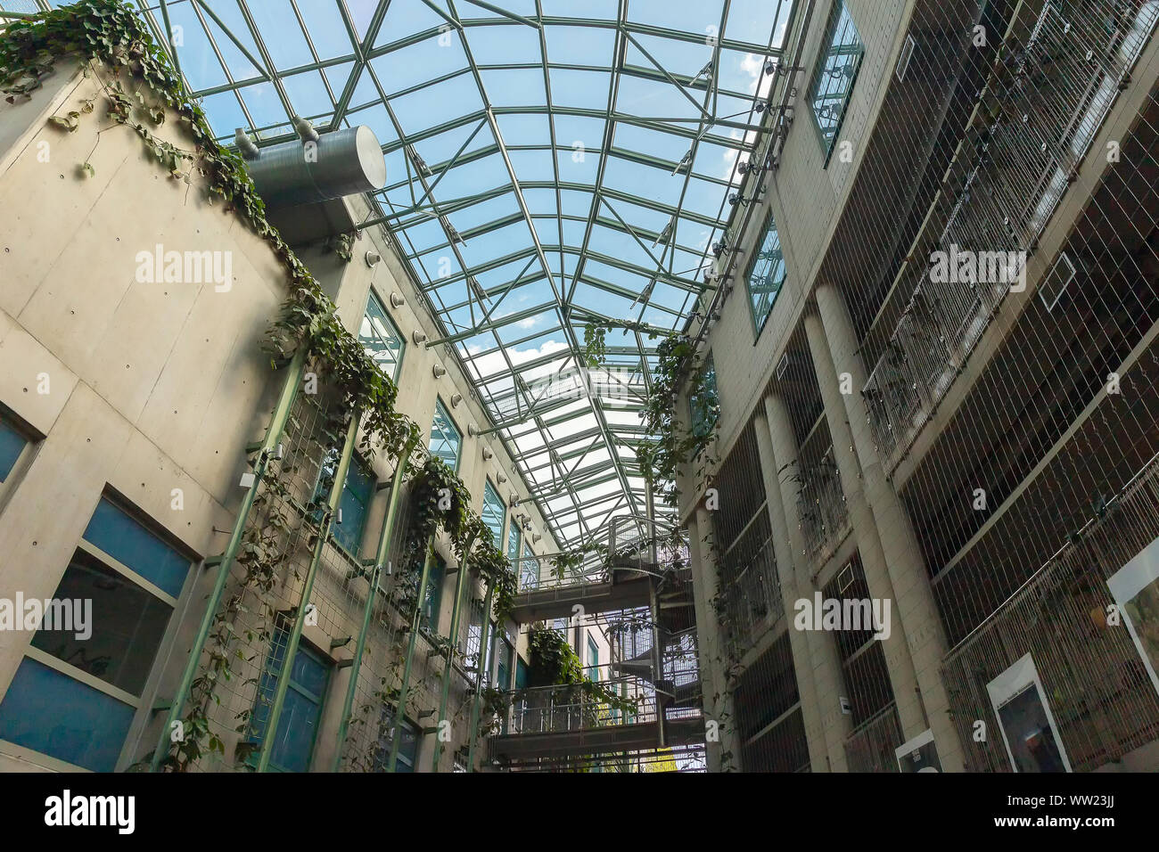 Library of the warsaw university buw hi-res stock photography and ...