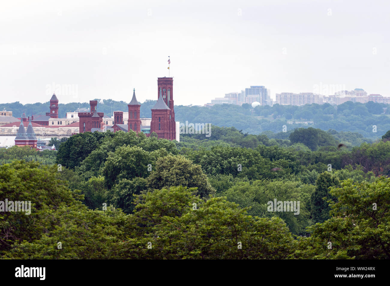 Aerial view of us capitol building hi-res stock photography and images ...