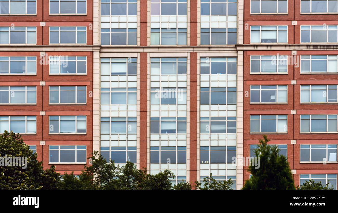Building facade with windows, texture, architecture Stock Photo - Alamy