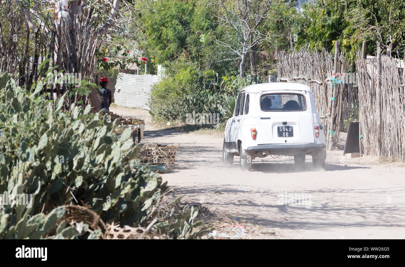 Ifaty, Madagascar on july 27, 2019 - An old Renault 4 in the streets ...