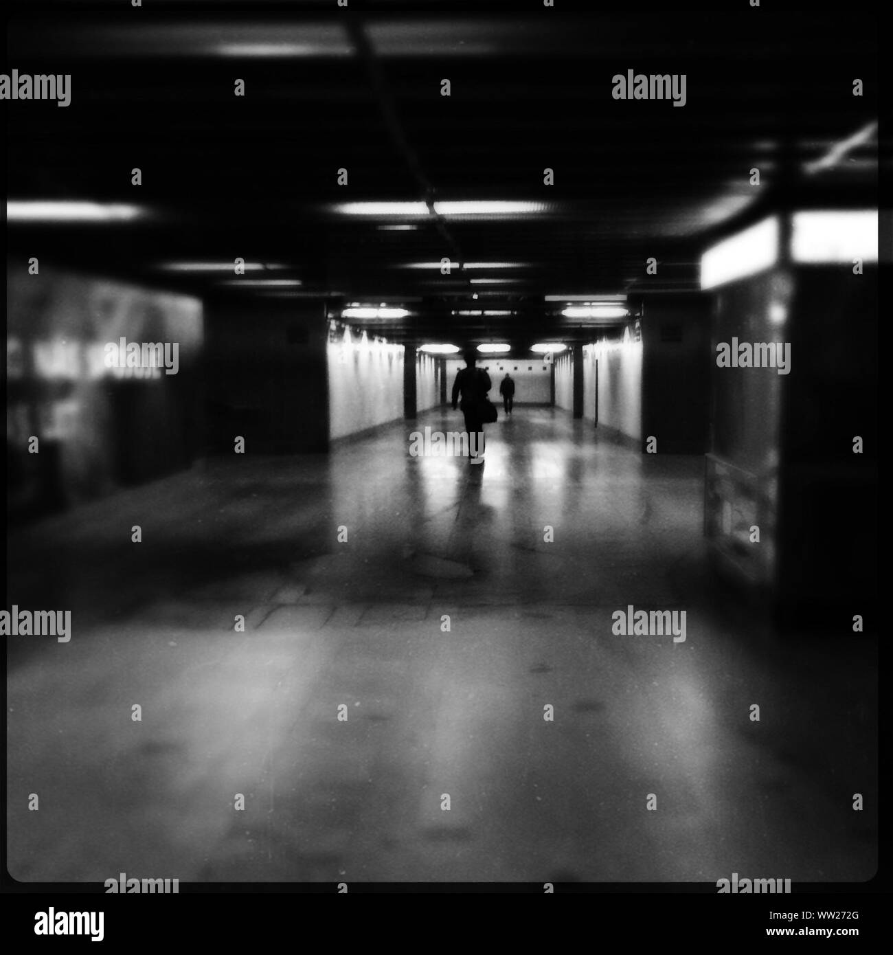 Building underpass hi-res stock photography and images - Alamy
