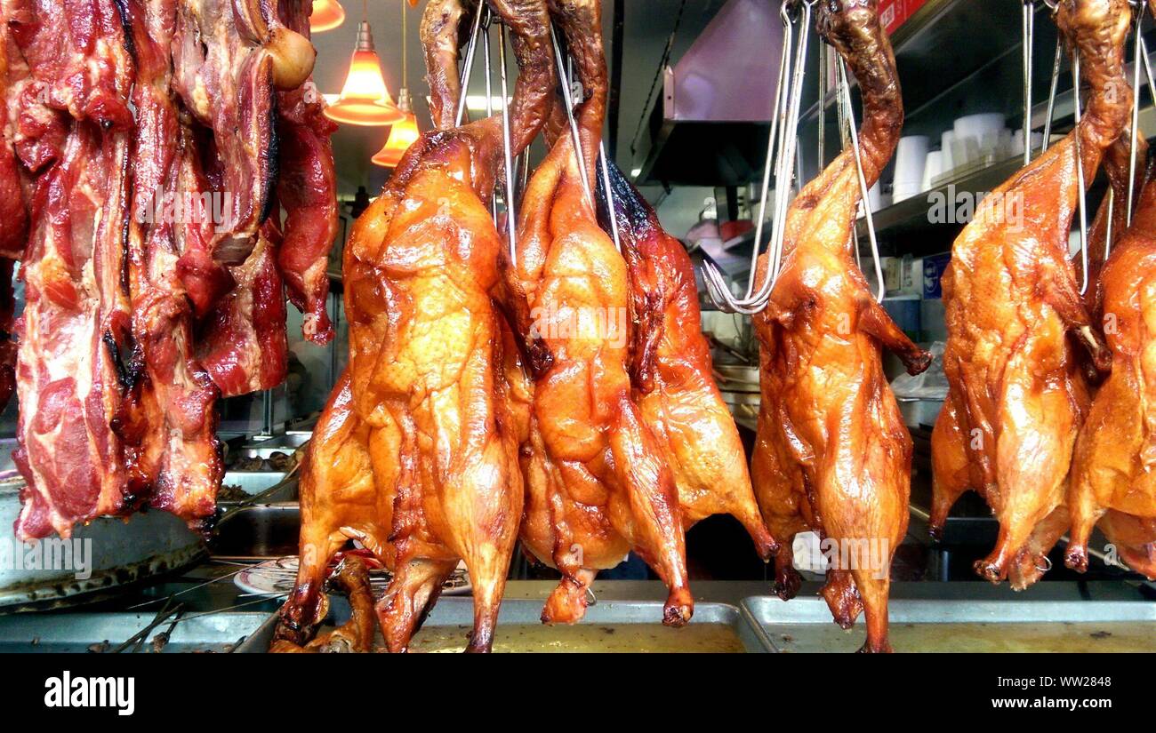 Marinated chicken hi-res stock photography and images - Alamy