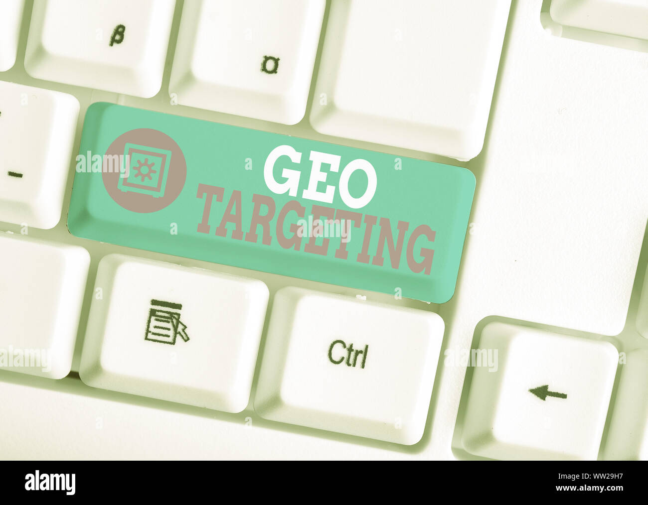 Writing note showing Geo Targeting. Business concept for Digital Ads ...