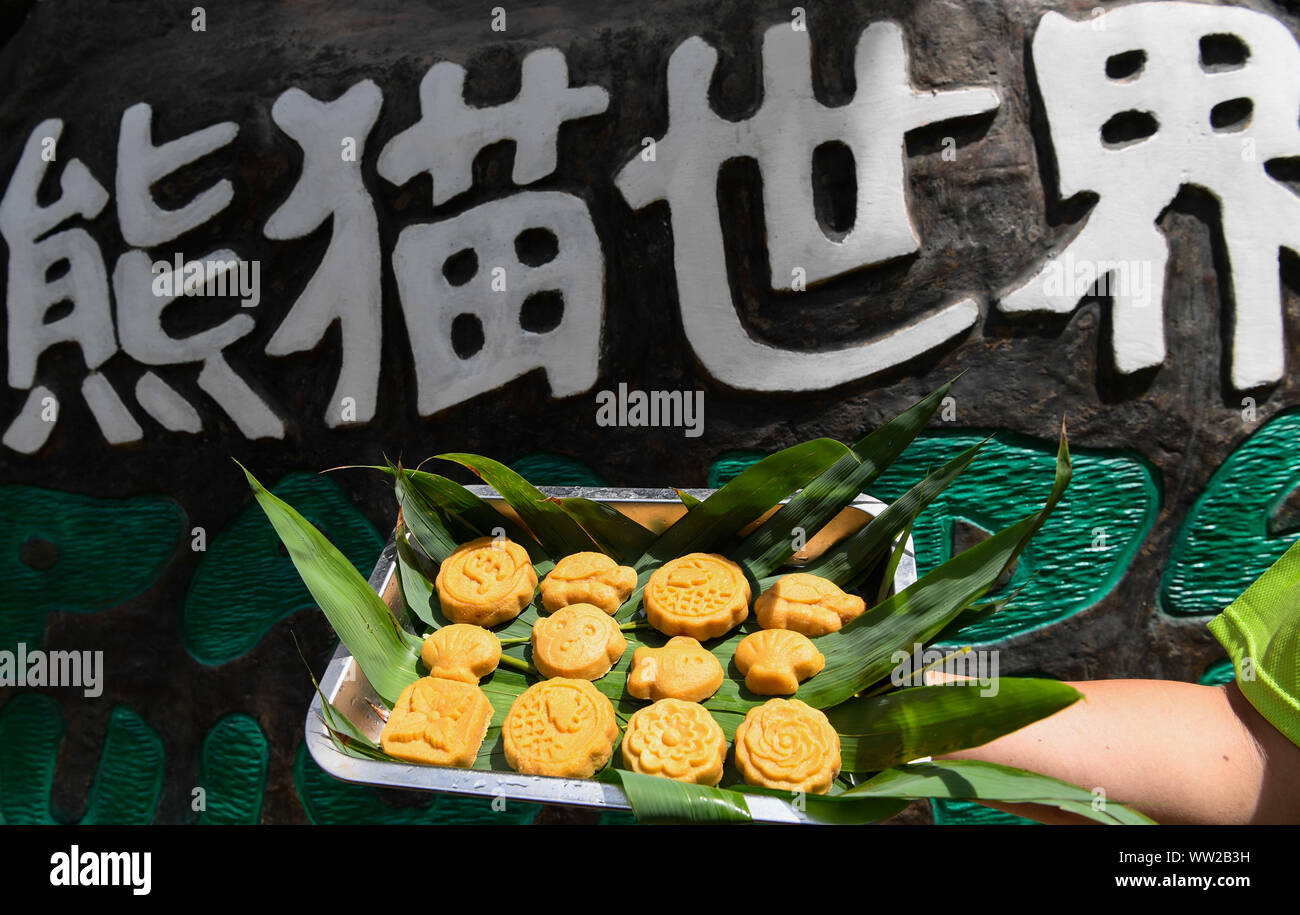 Haikou. 12th Sep, 2019. Photo taken on Sept. 12, 2019 shows mooncakes ...