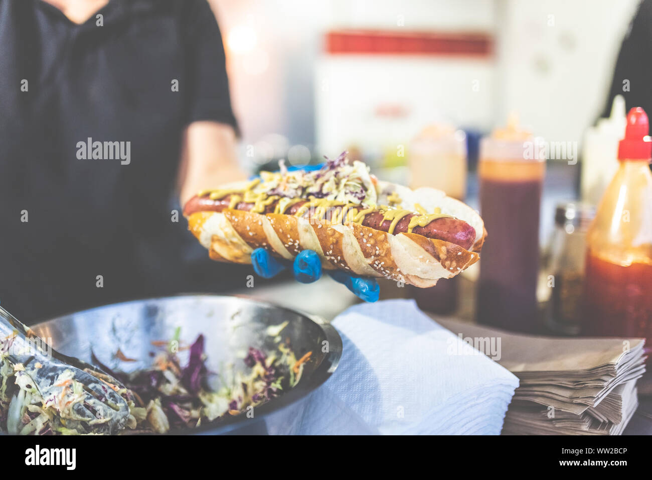 Chef holding hot dog hi-res stock photography and images - Alamy