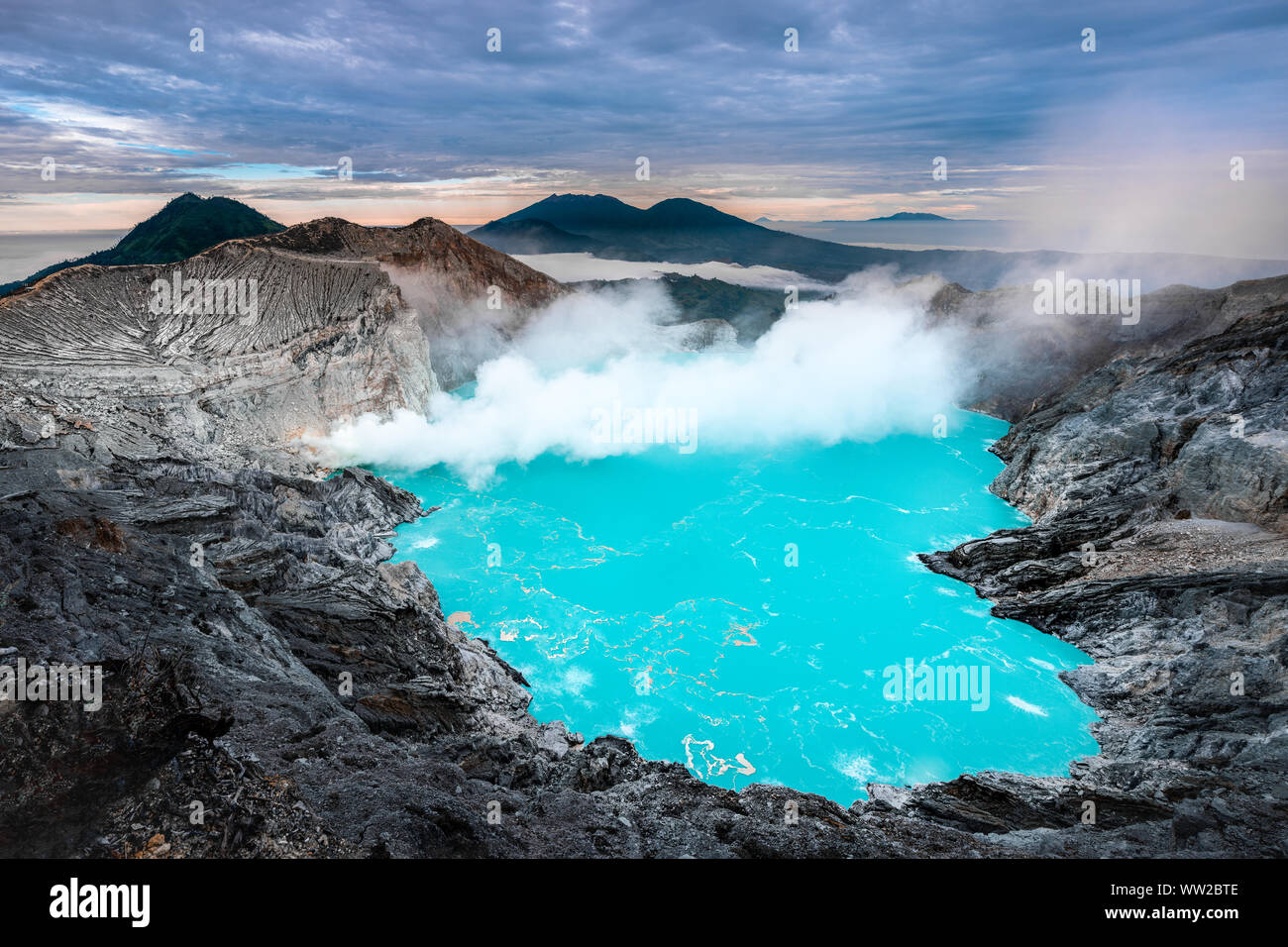 Acidelake hi-res stock photography and images - Alamy