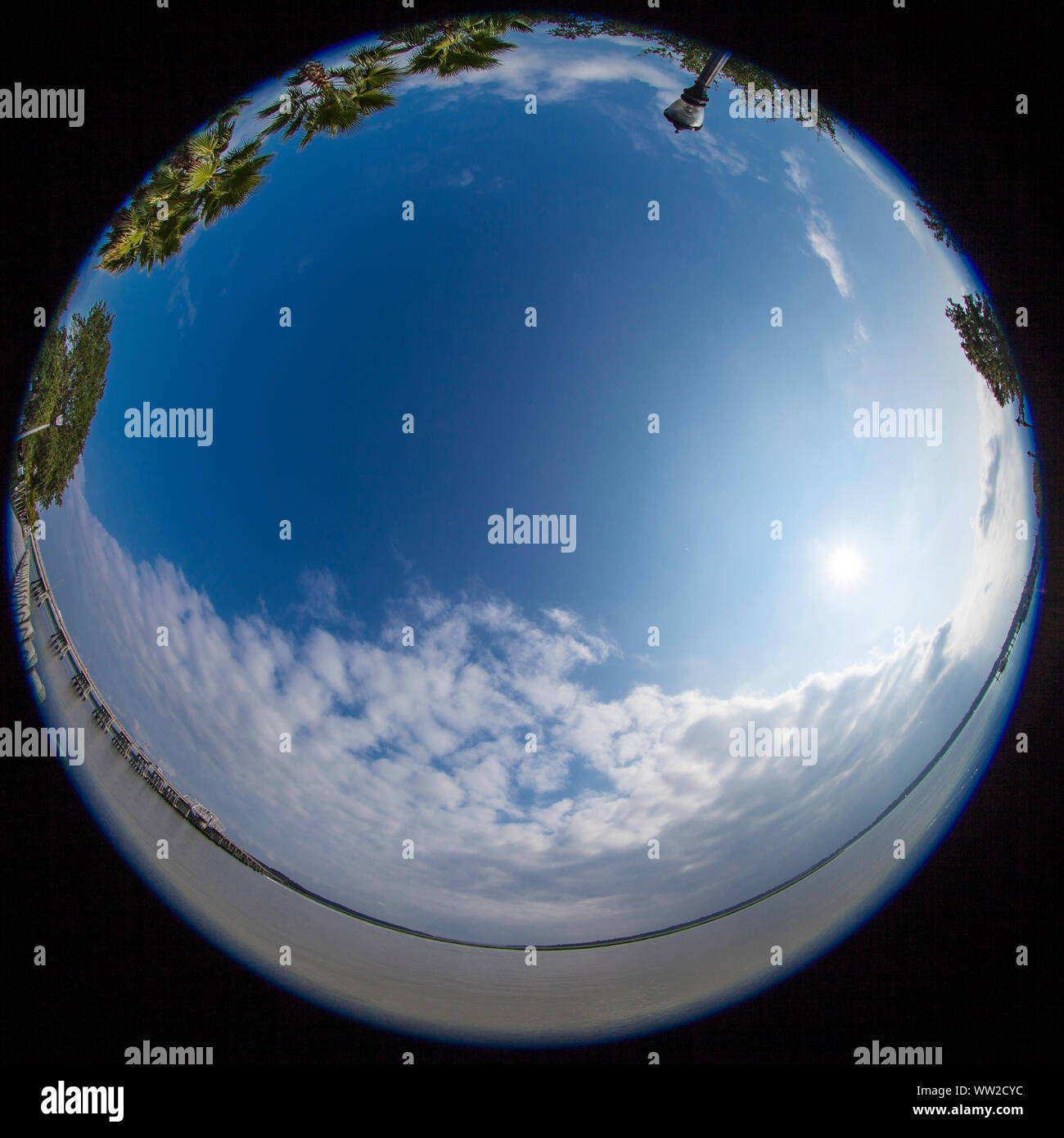 360 degree angle lens hi-res stock photography and images - Alamy