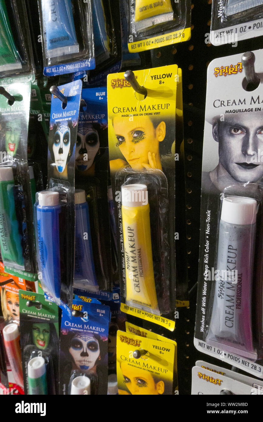 Spirit Halloween has a Speciality Pop-Up Store in New York City, USA ...