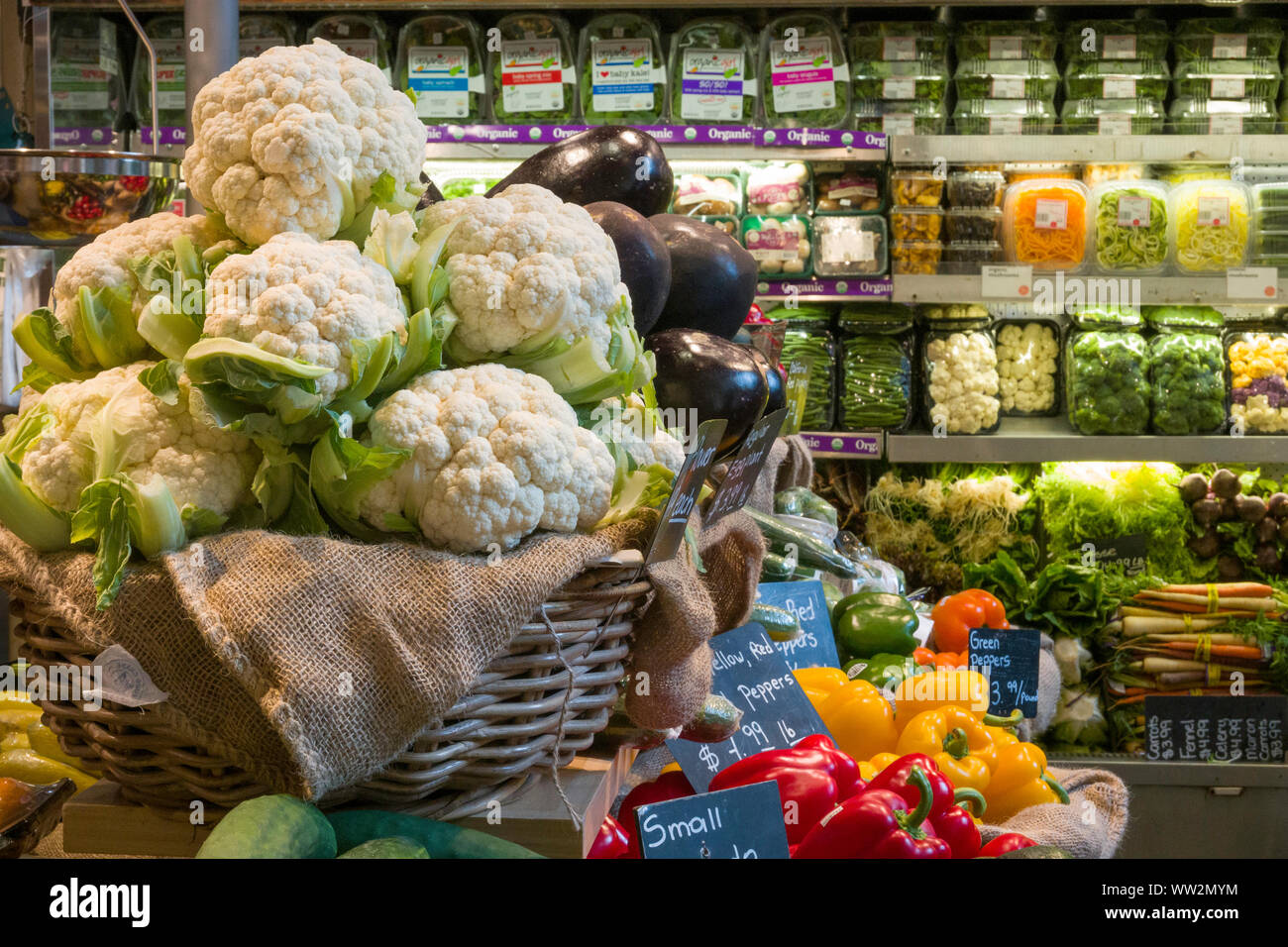 Zabars market hi-res stock photography and images - Alamy