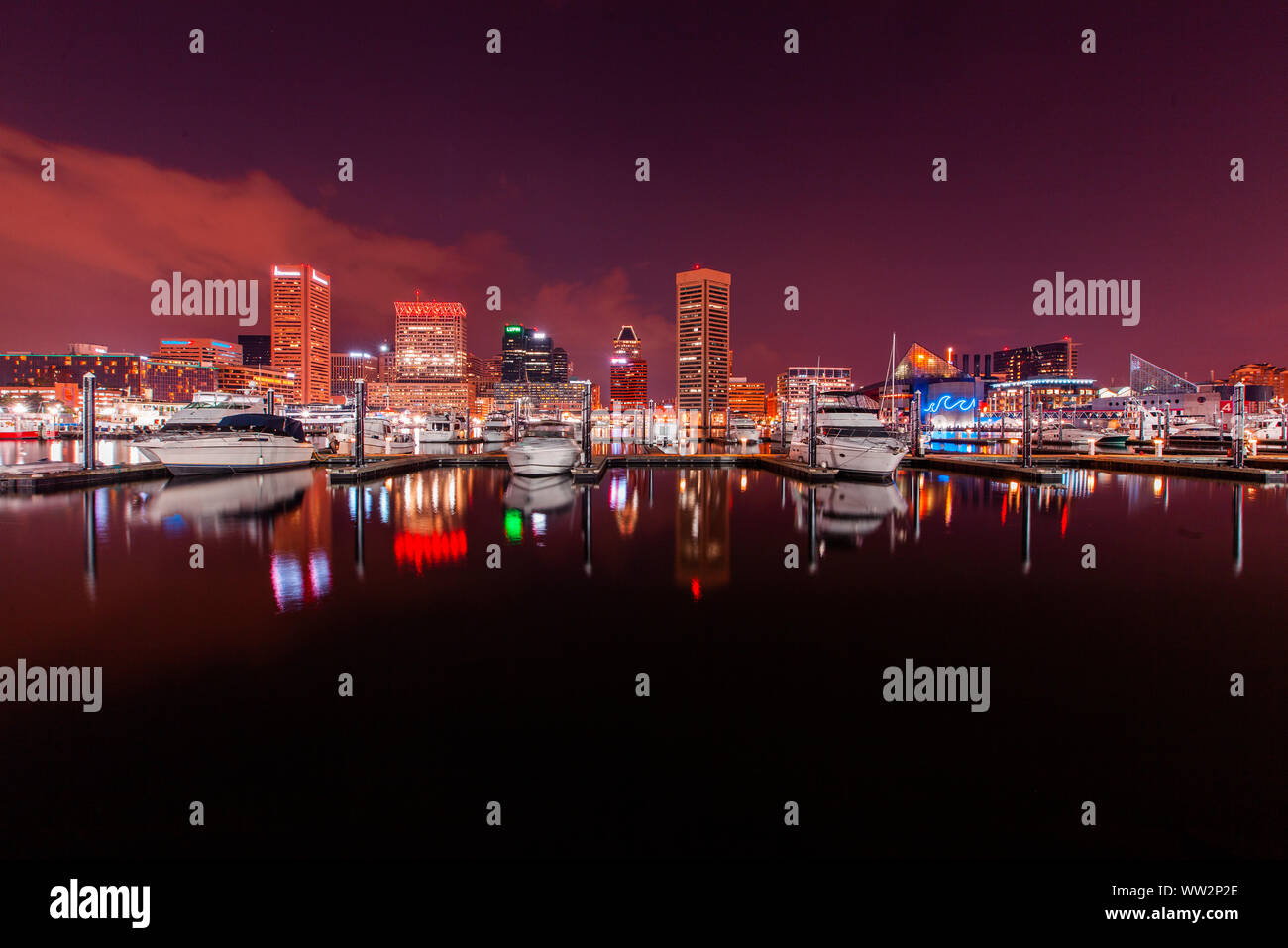 Baltimore inner harbour skyline hi-res stock photography and images - Alamy