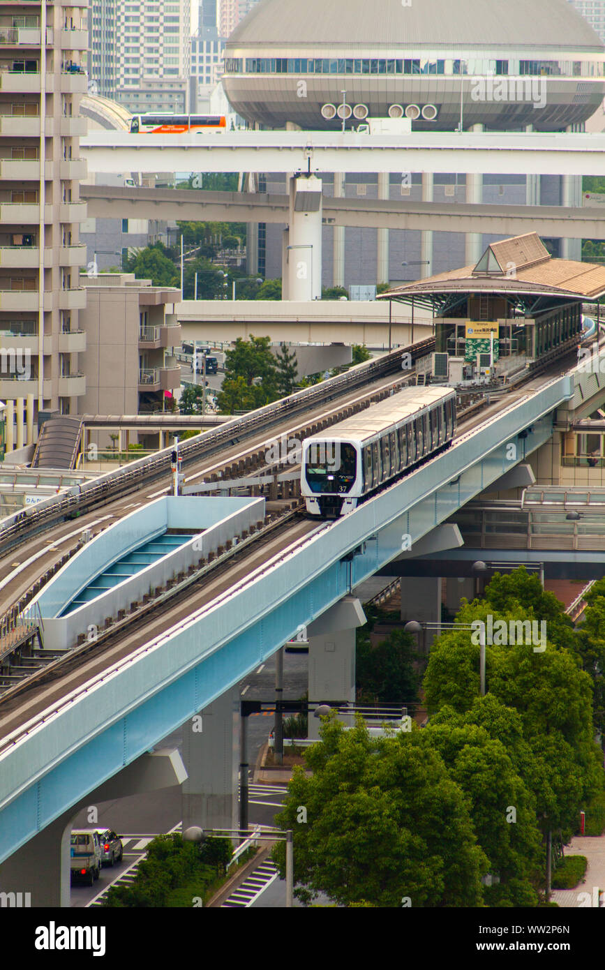 Elevated metro rail hi-res stock photography and images - Alamy
