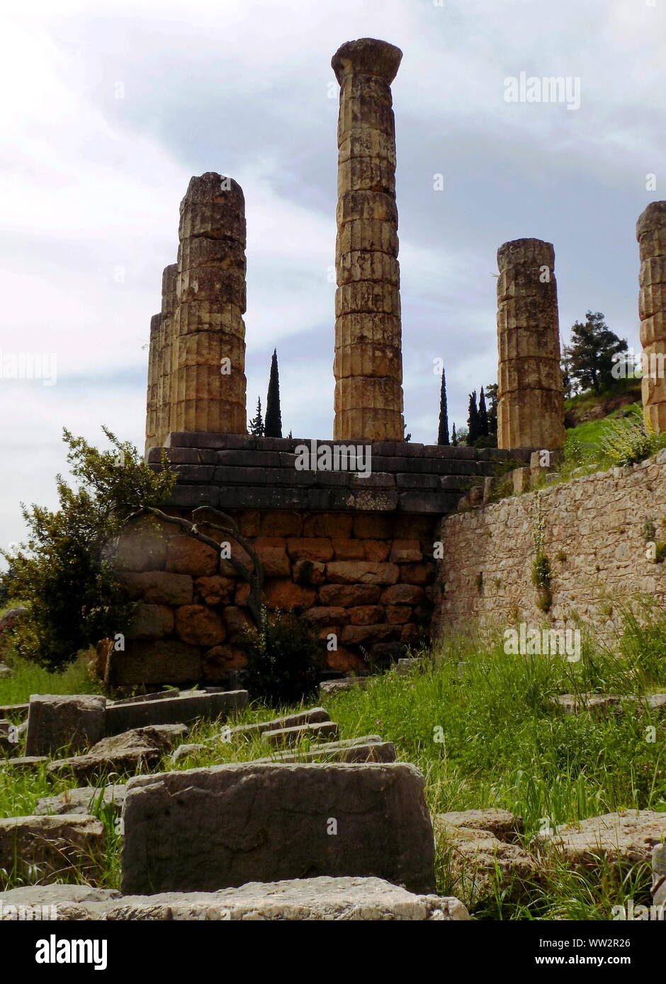 ancient, archeological, place, Delphi, Greece, old, marble, statues ...