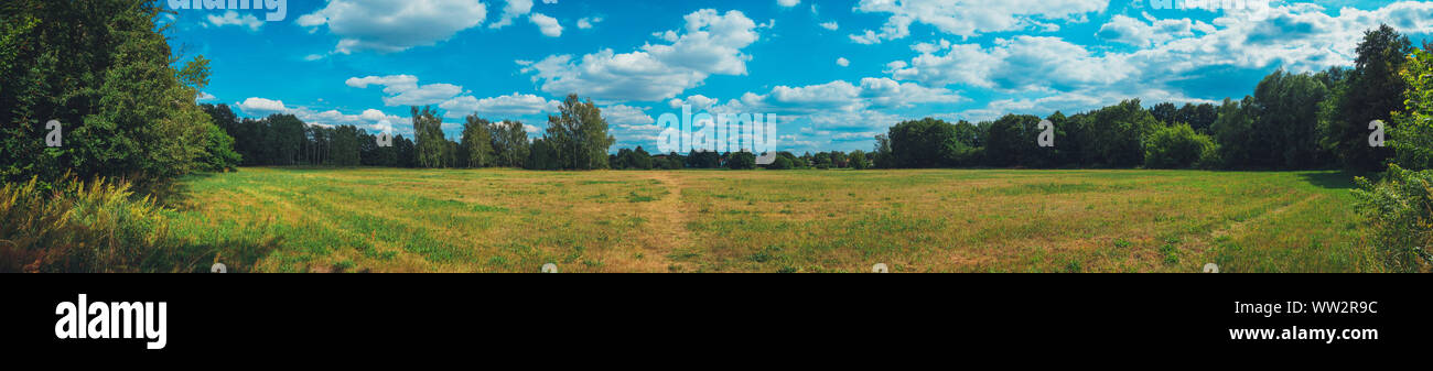 Giant panorama hi-res stock photography and images - Alamy