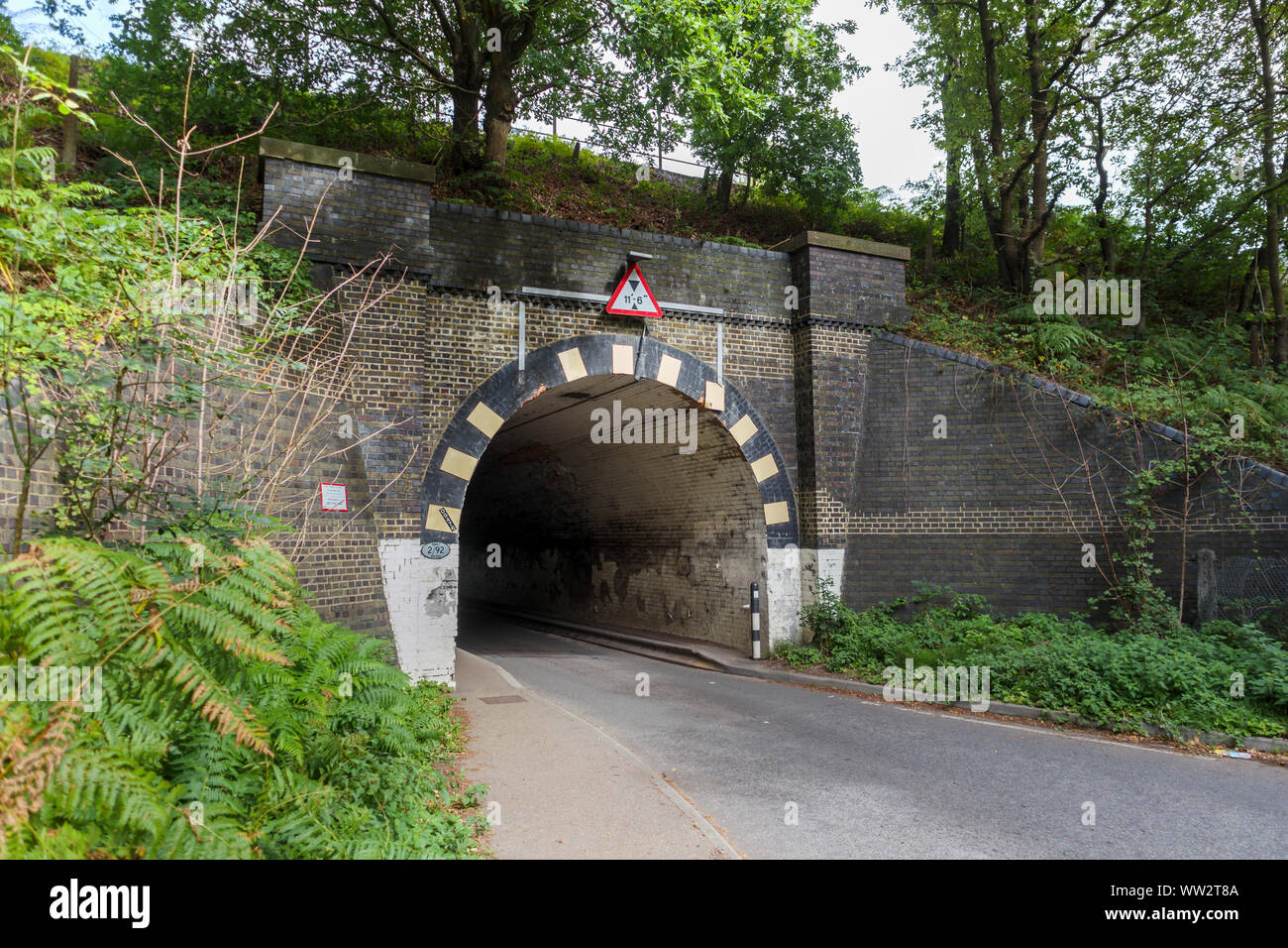 Single carriageway road hi-res stock photography and images - Alamy