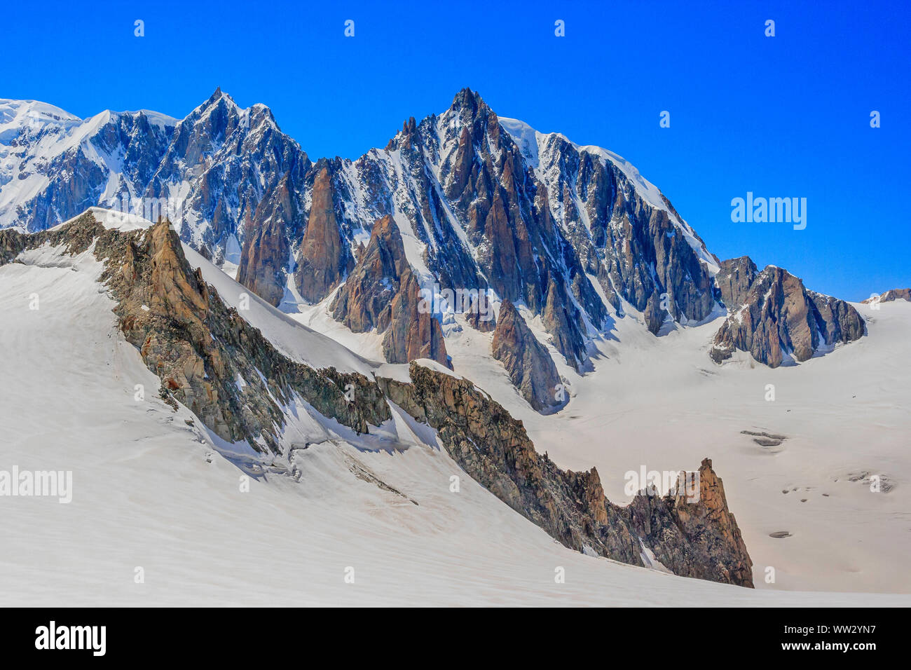 Mont maudit hi-res stock photography and images - Alamy