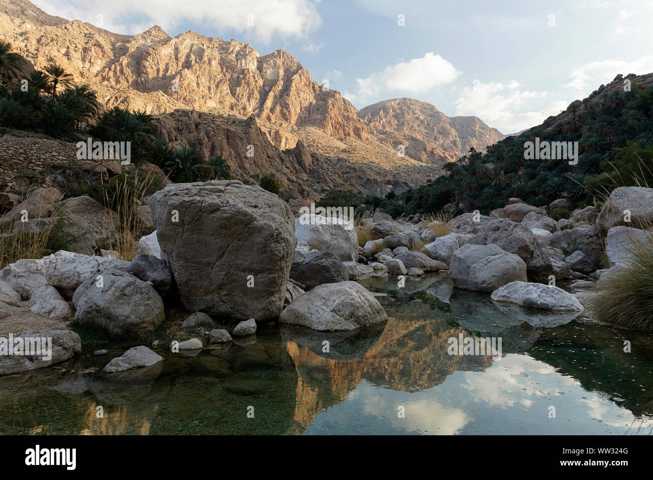 Natural pool in Wadi Tiwi, Oman Stock Photo - Alamy