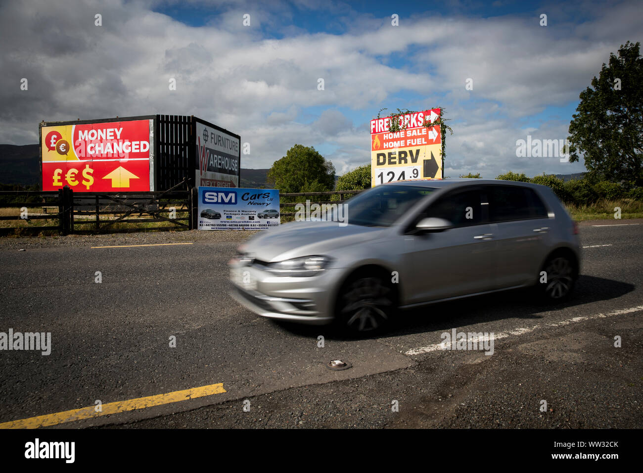 Car border hi-res stock photography and images - Alamy