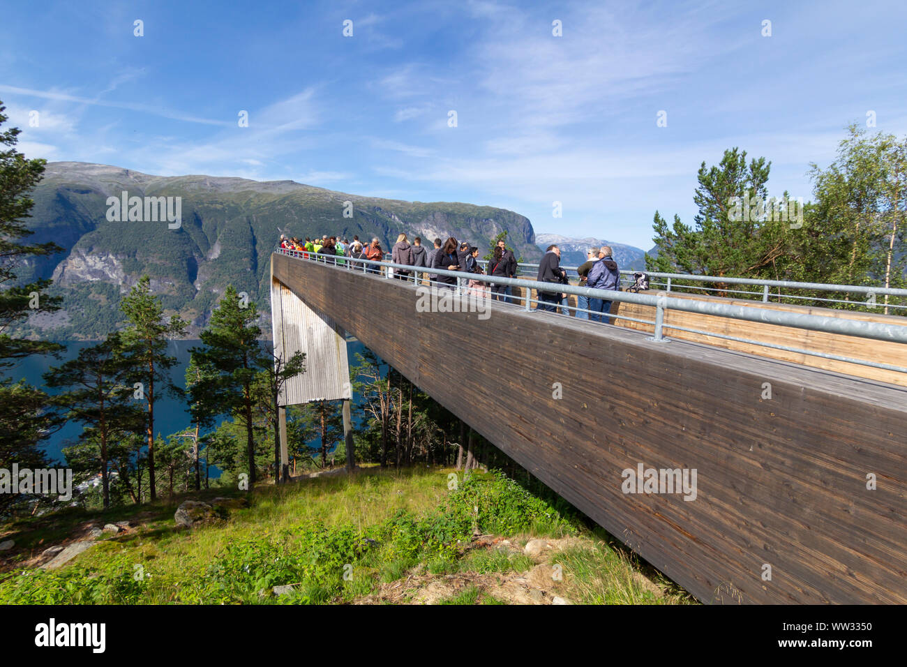 Architecture viewpoint hi-res stock photography and images - Alamy