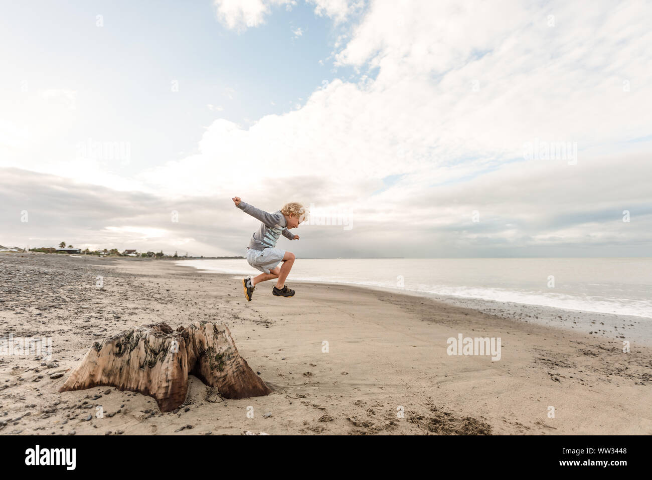 School adventure activity hi-res stock photography and images - Alamy