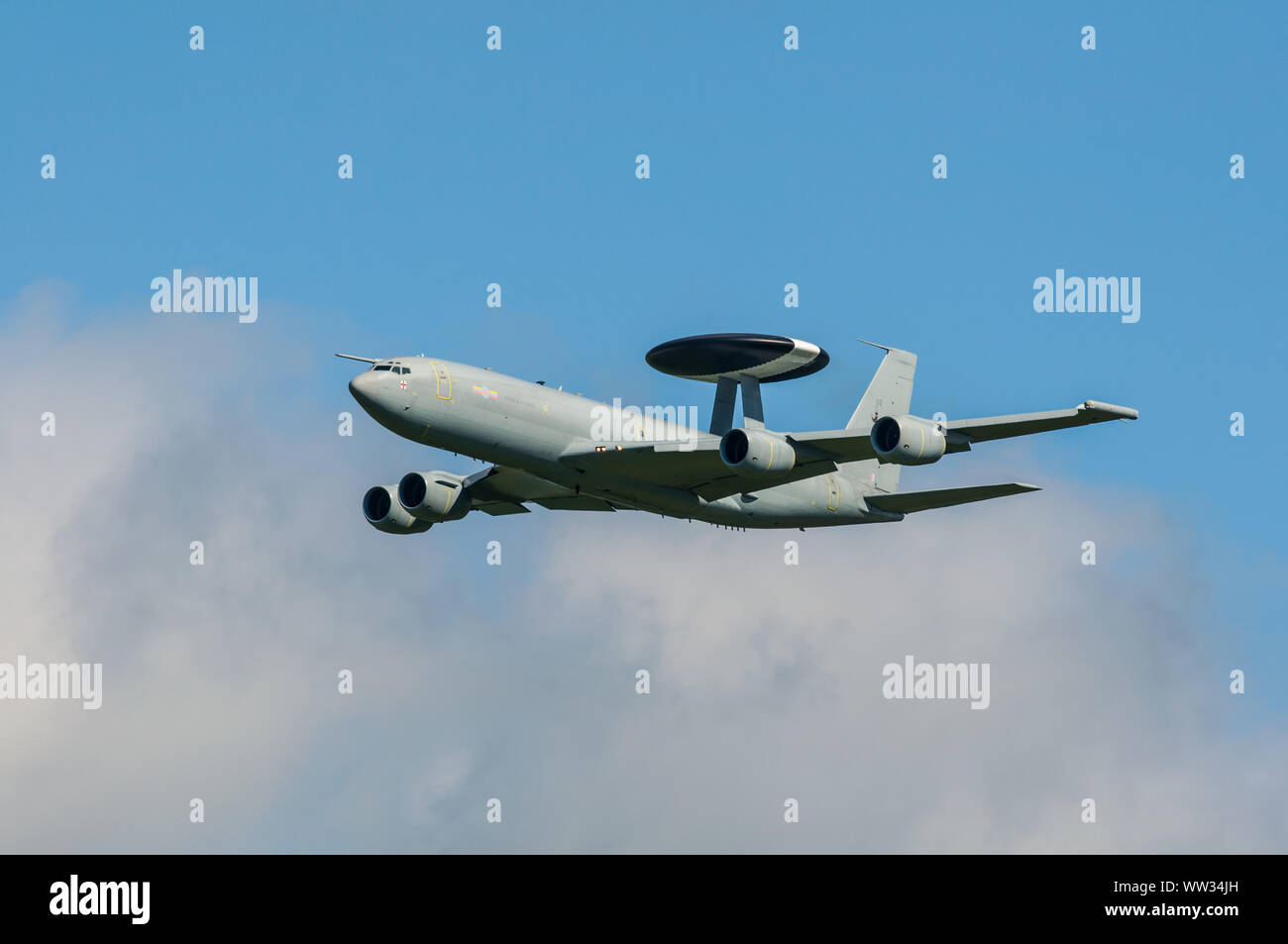 Royal Air Force Boeing E-3D Sentry AEW.1 "AWACS aircraft of 8sqn and ...