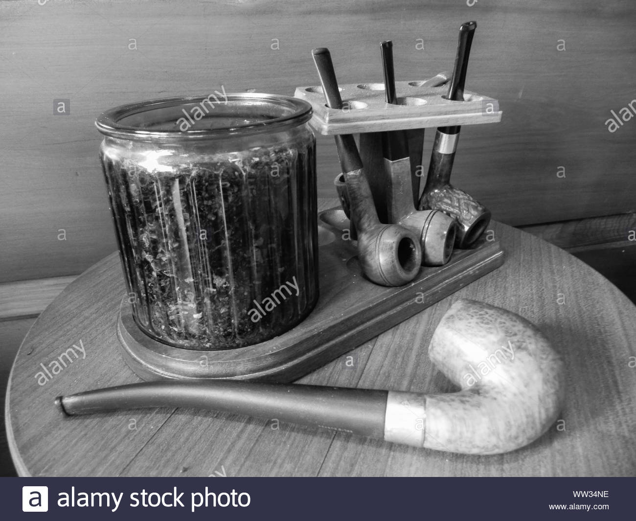 Tobacco Jar High Resolution Stock Photography and Images - Alamy