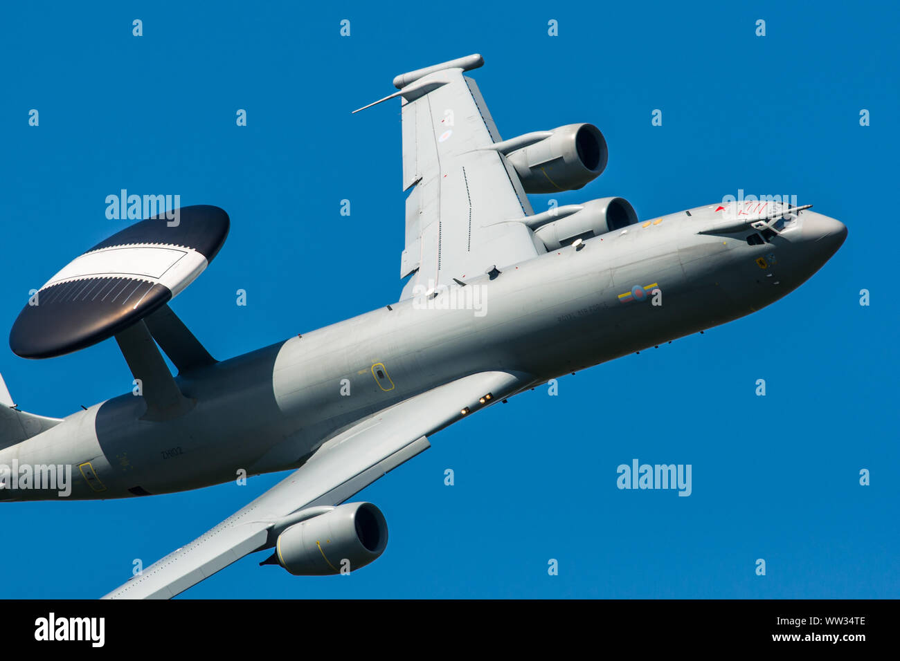 Royal Air Force Boeing E-3D Sentry AEW.1 "AWACS aircraft of 8sqn and ...