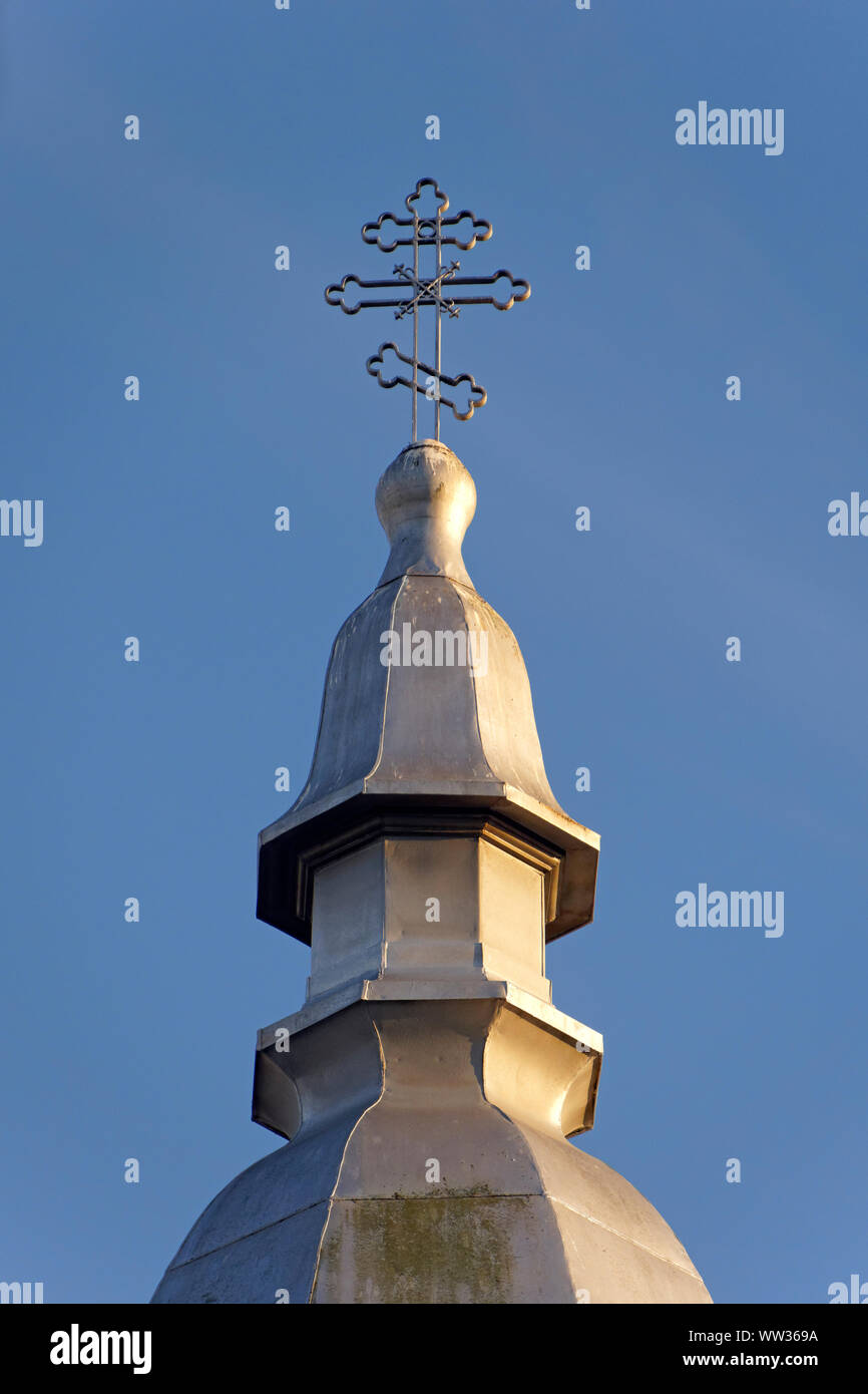 Iron crucifixes hi-res stock photography and images - Alamy