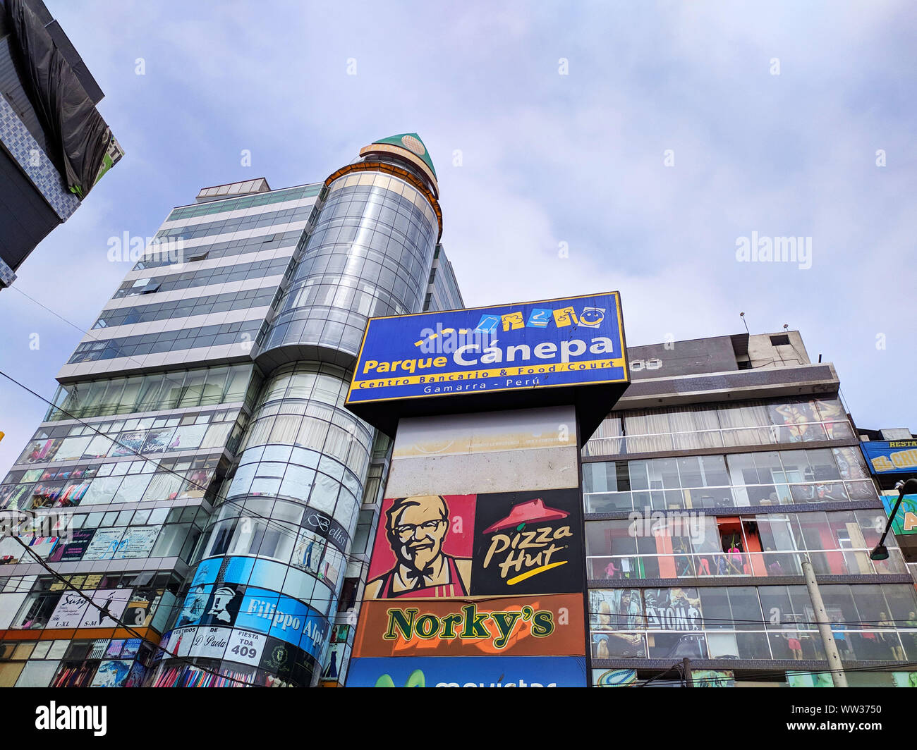 Gamarra la Victroria Lima Peru, the biggest fabric and textile market ...