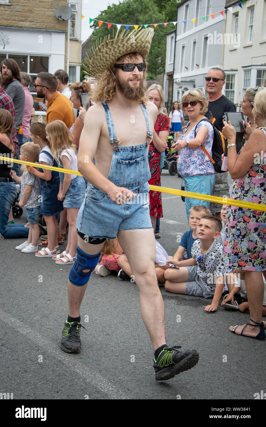 Eynsham Carnival, Oxfordshire, UK Stock Photo - Alamy