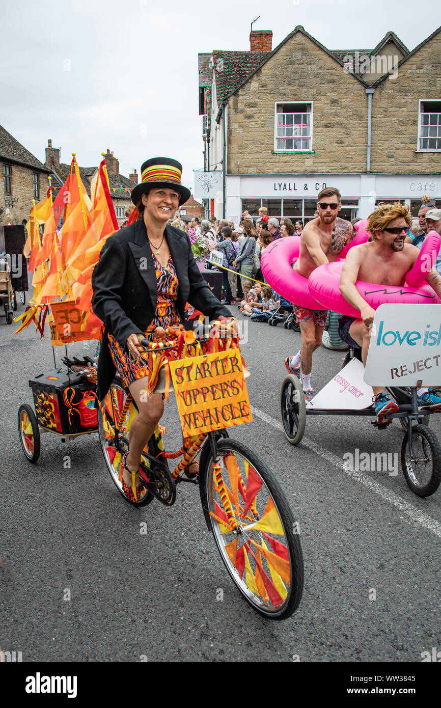 Eynsham fire hi-res stock photography and images - Alamy