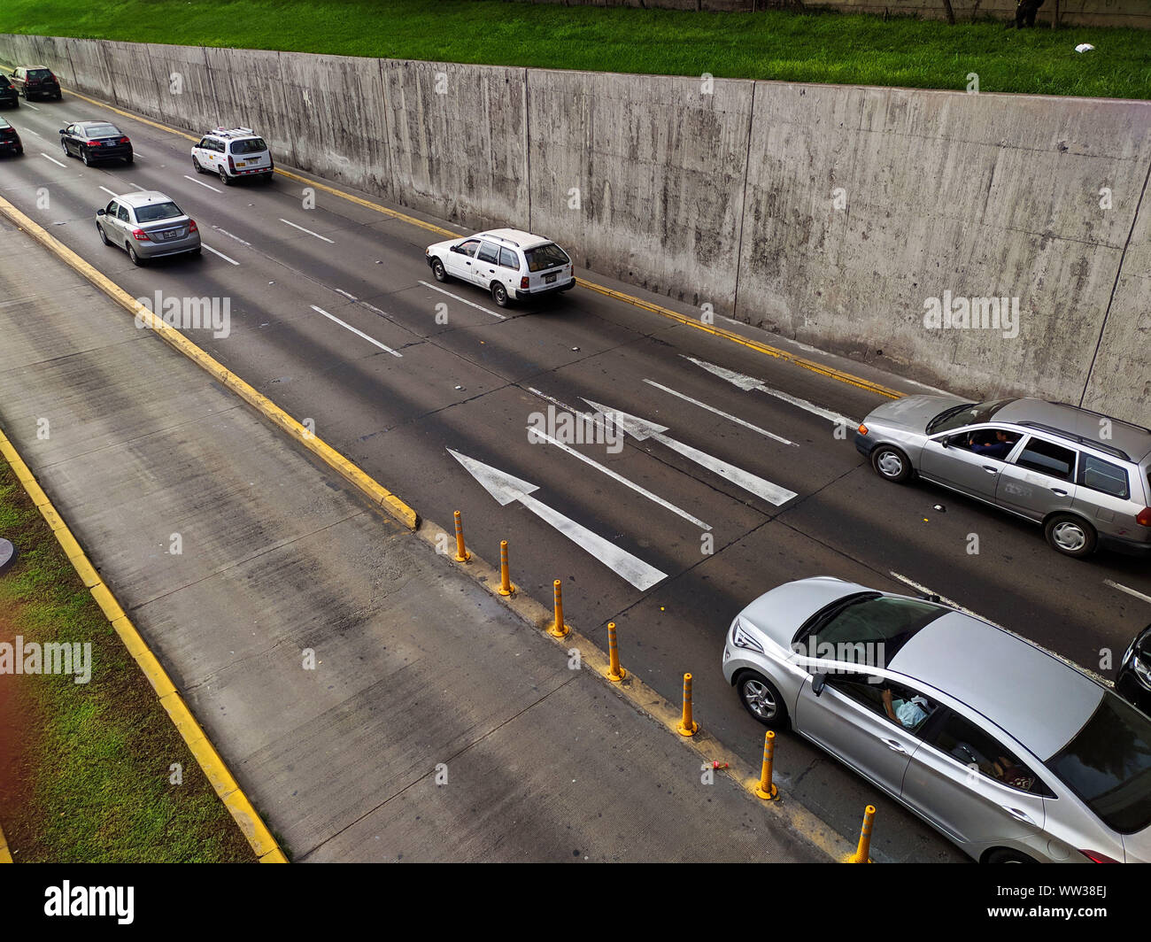 Traffic at the main highways Via expresa and Javier Prado at the ...
