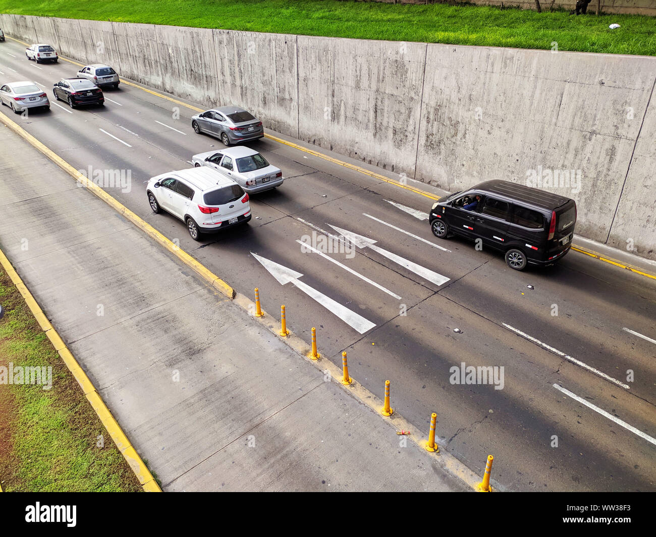 Traffic at the main highways Via expresa and Javier Prado at the ...