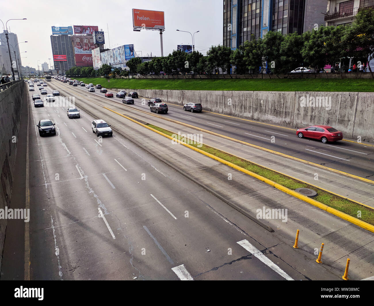 Traffic at the main highways Via expresa and Javier Prado at the ...