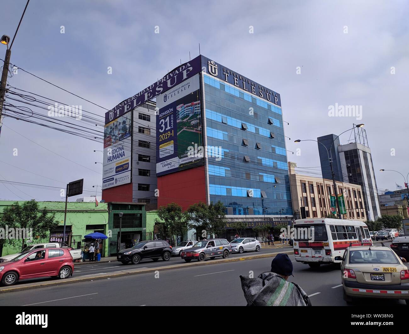 Traffic at the main highways Via expresa and Javier Prado at the ...