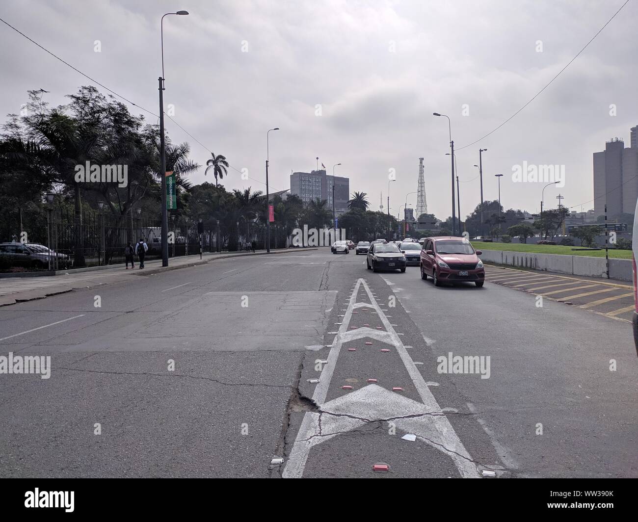 Traffic at the main highways Via expresa and Javier Prado at the ...