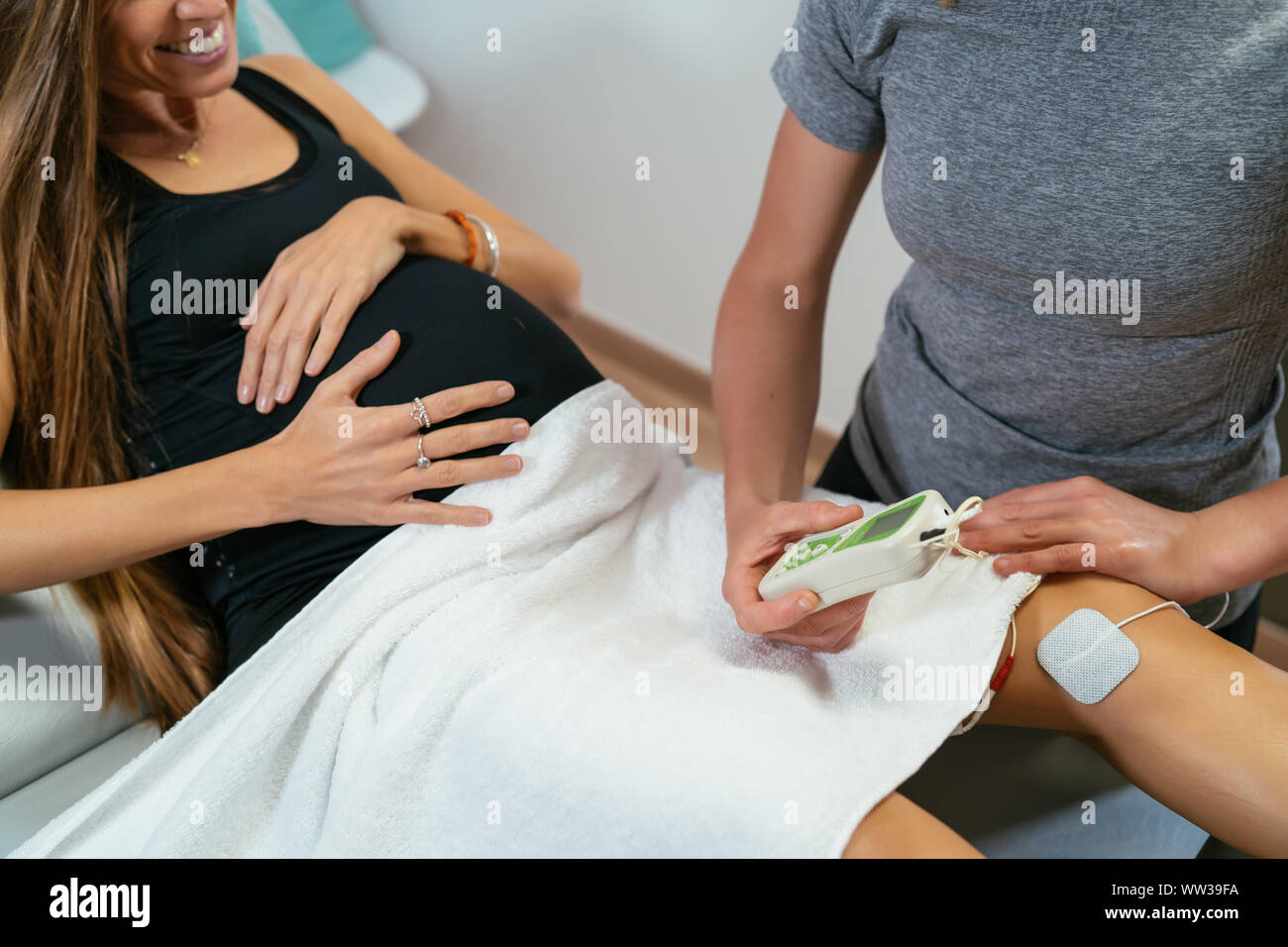 Doctor examine patient abdomen hi-res stock photography and images - Alamy