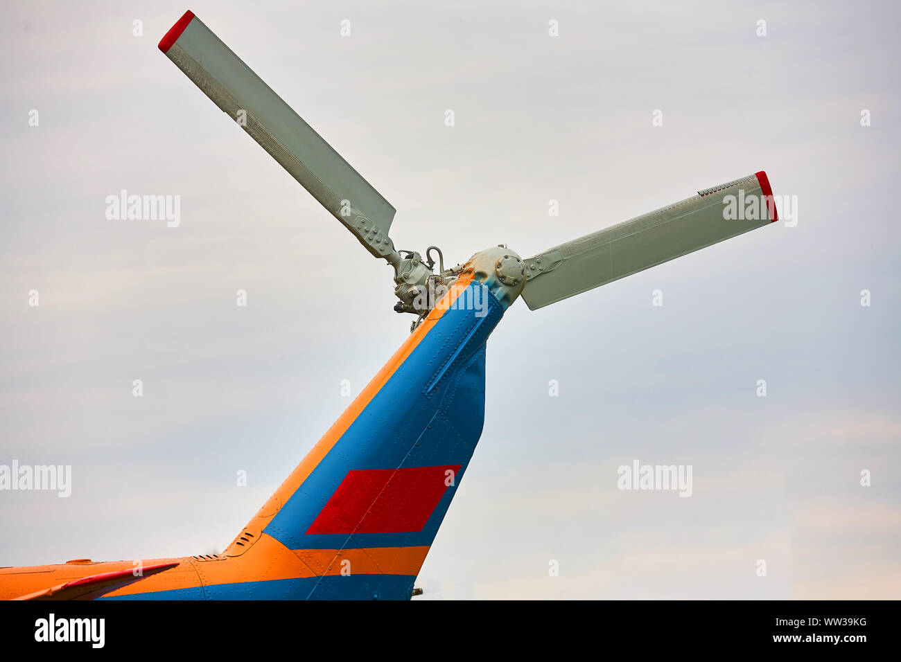 Helicopter close up hi-res stock photography and images - Alamy