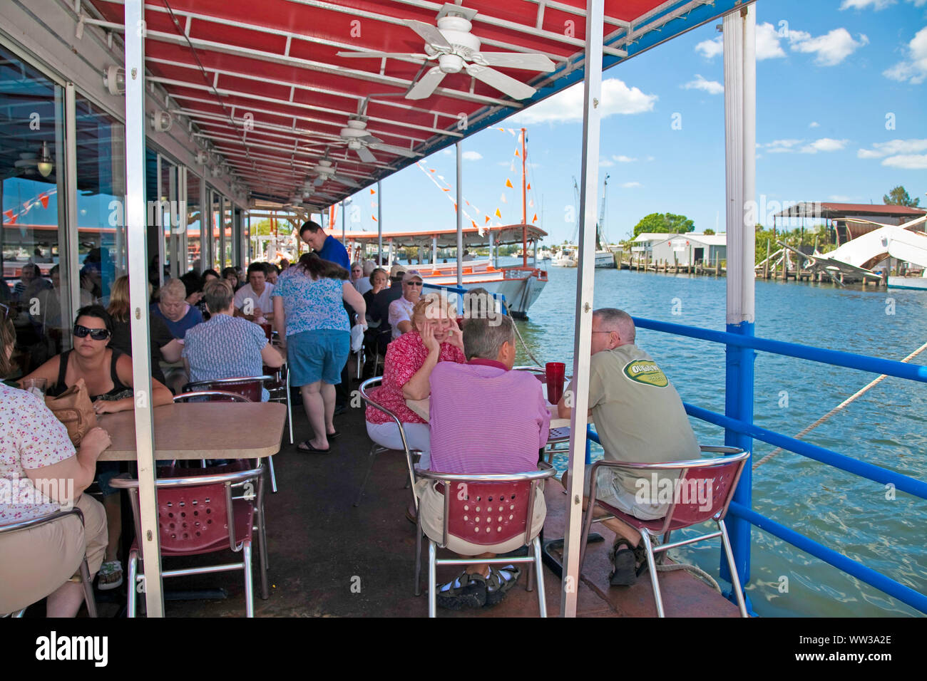 Tarpon Springs, Florida Seaport, USA, traditional Greek Sponge Industry ...