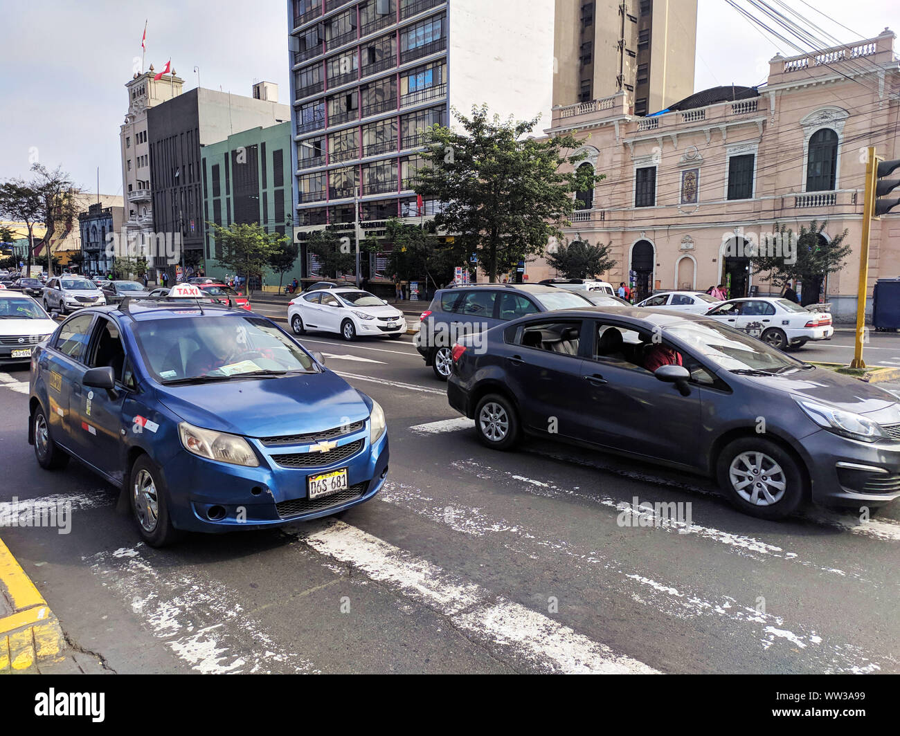 Traffic at the main highways Via expresa and Javier Prado at the ...