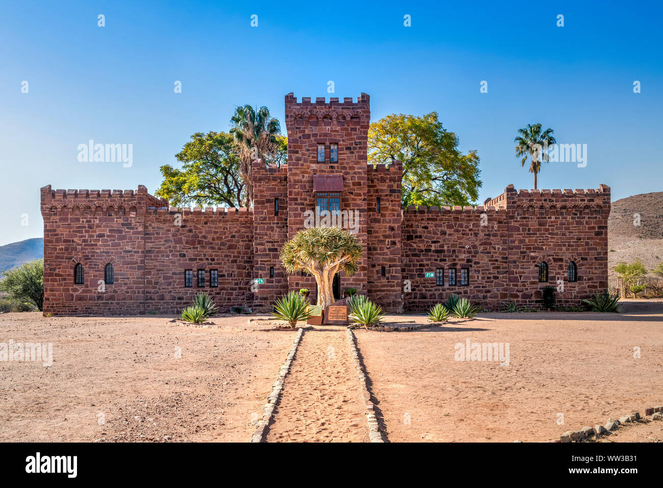 African architecture hi-res stock photography and images - Alamy