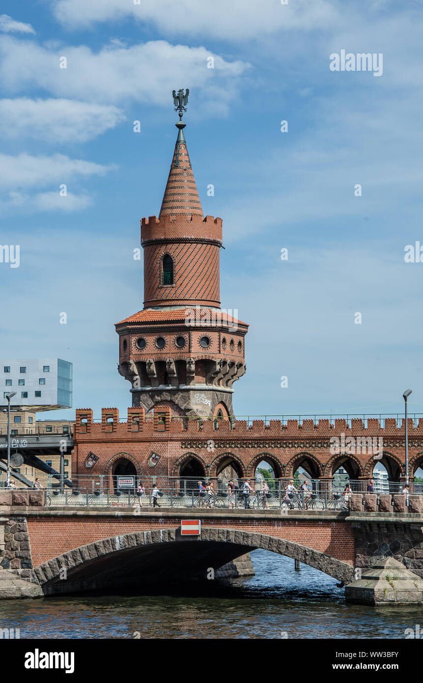 Berlin's double-decker bridge Oberbaum Bridge (Oberbaumbrücke), built ...