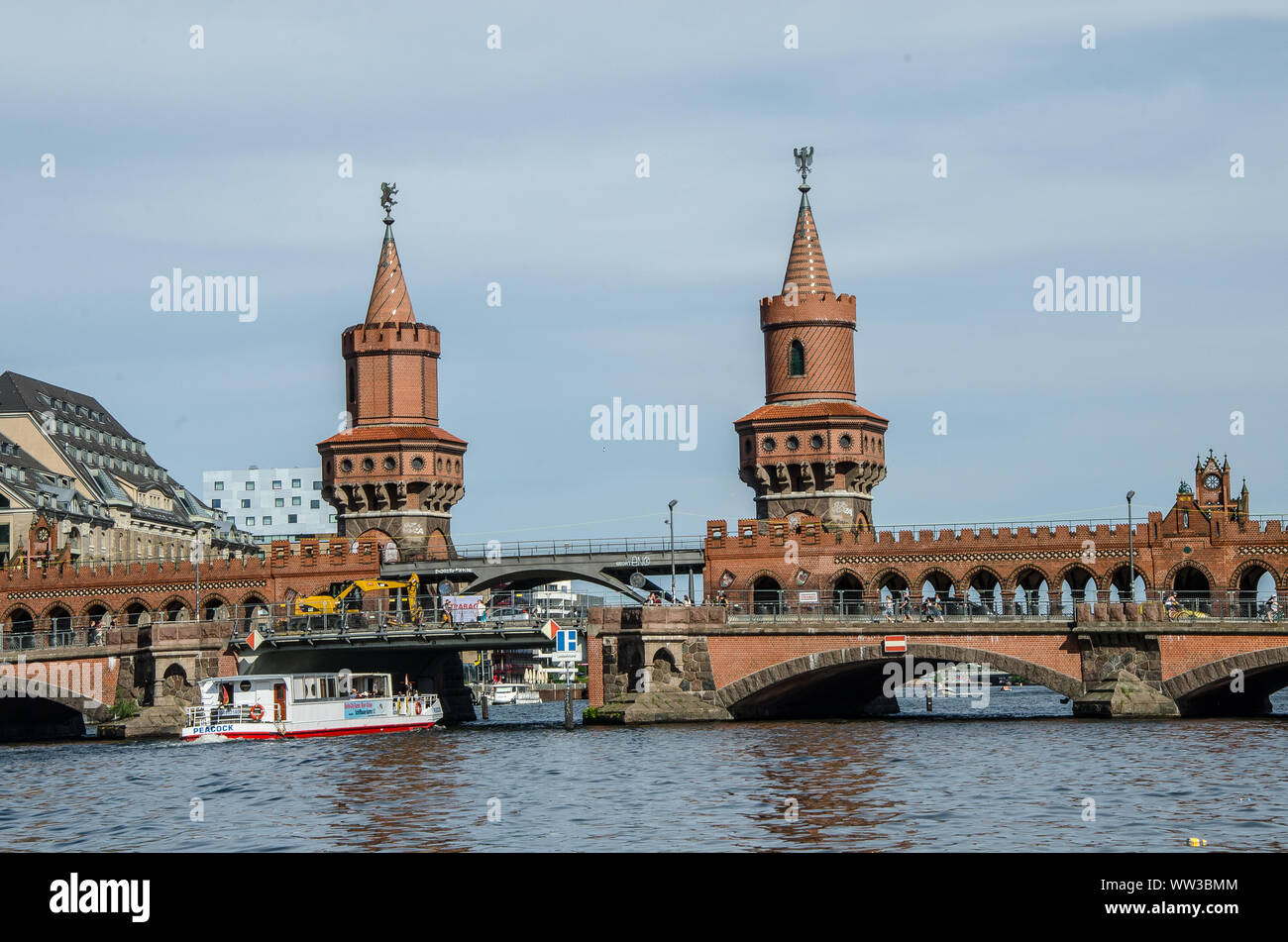 Berlin's double-decker bridge Oberbaum Bridge (Oberbaumbrücke), built ...